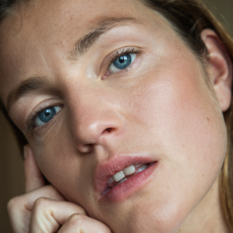 Emily's Pillow - 100% Natural and Organic Silk Pillowcase